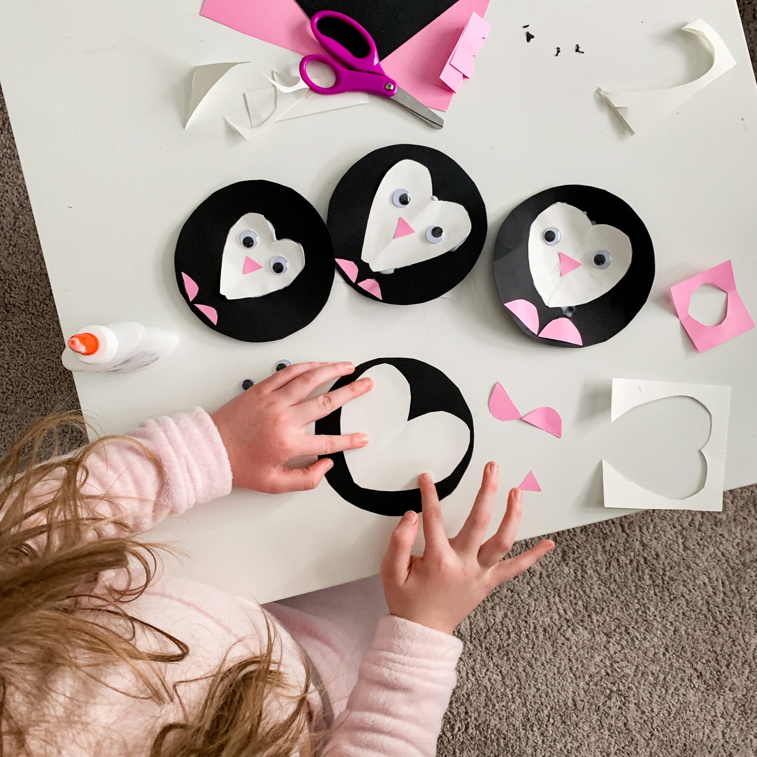 Penguin Valentine's Day Craft – | Baby Gizmo