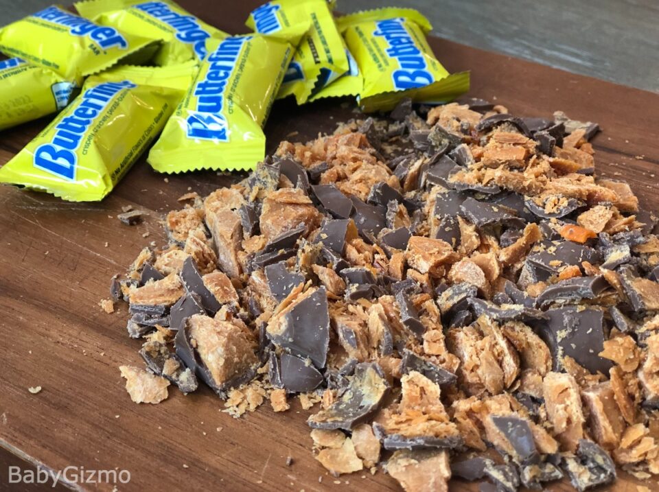 Butterfinger Fudge Cookie Bars – | Baby Gizmo