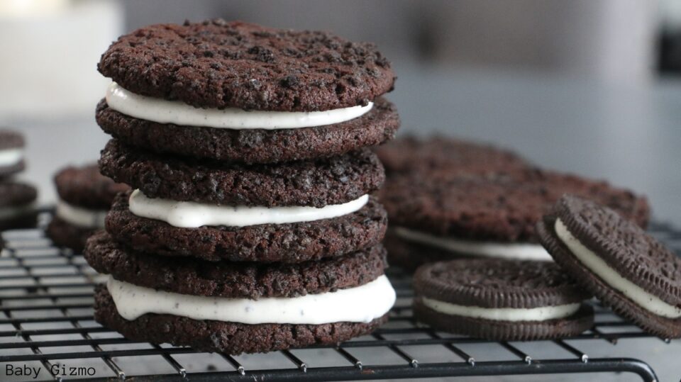 Crumbl Oreo Mallow Sandwich Cookies Copycat Recipe – Baby Gizmo
