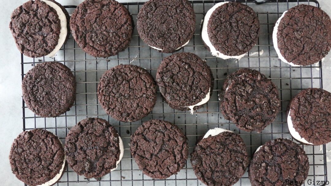 Crumbl Oreo Mallow Sandwich Cookies Copycat Recipe – Baby Gizmo